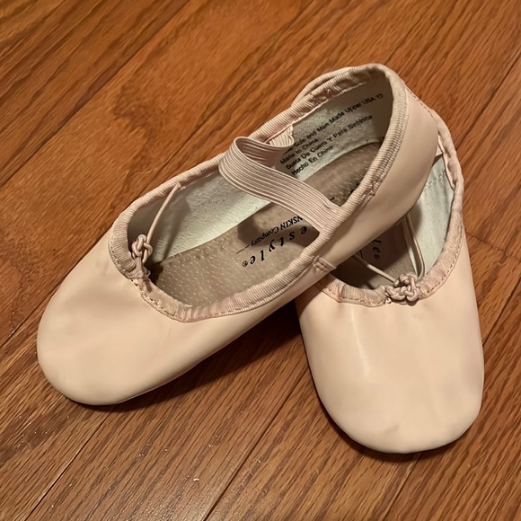 Danskin | Shoes | Danskin Ballet Shoes Size 2 | Poshmark